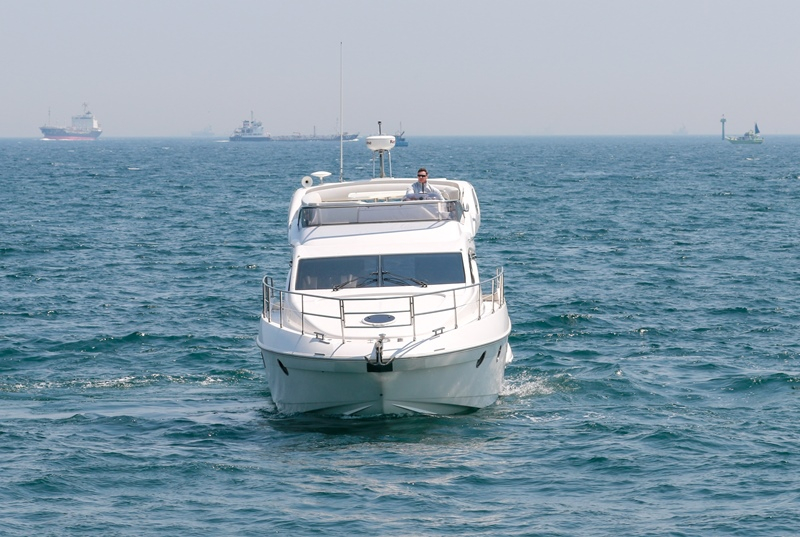 アジムット 43 Flybridge 2008 中古艇・新艇情報 株式会社 シーブリーズボートサービス https://www.seabreeze.co.jp | 中古艇検索サイト ボートワールド