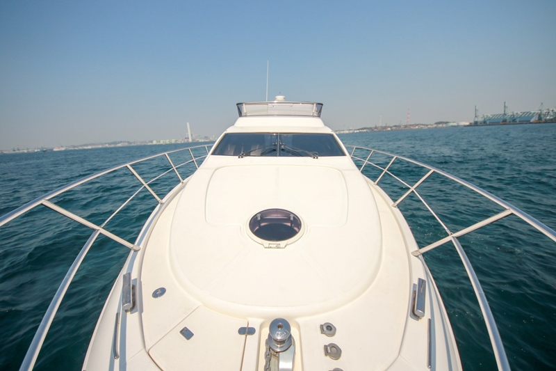 アジムット 43 Flybridge 2008 中古艇・新艇情報 株式会社 シーブリーズボートサービス https://www.seabreeze.co.jp | 中古艇検索サイト ボートワールド