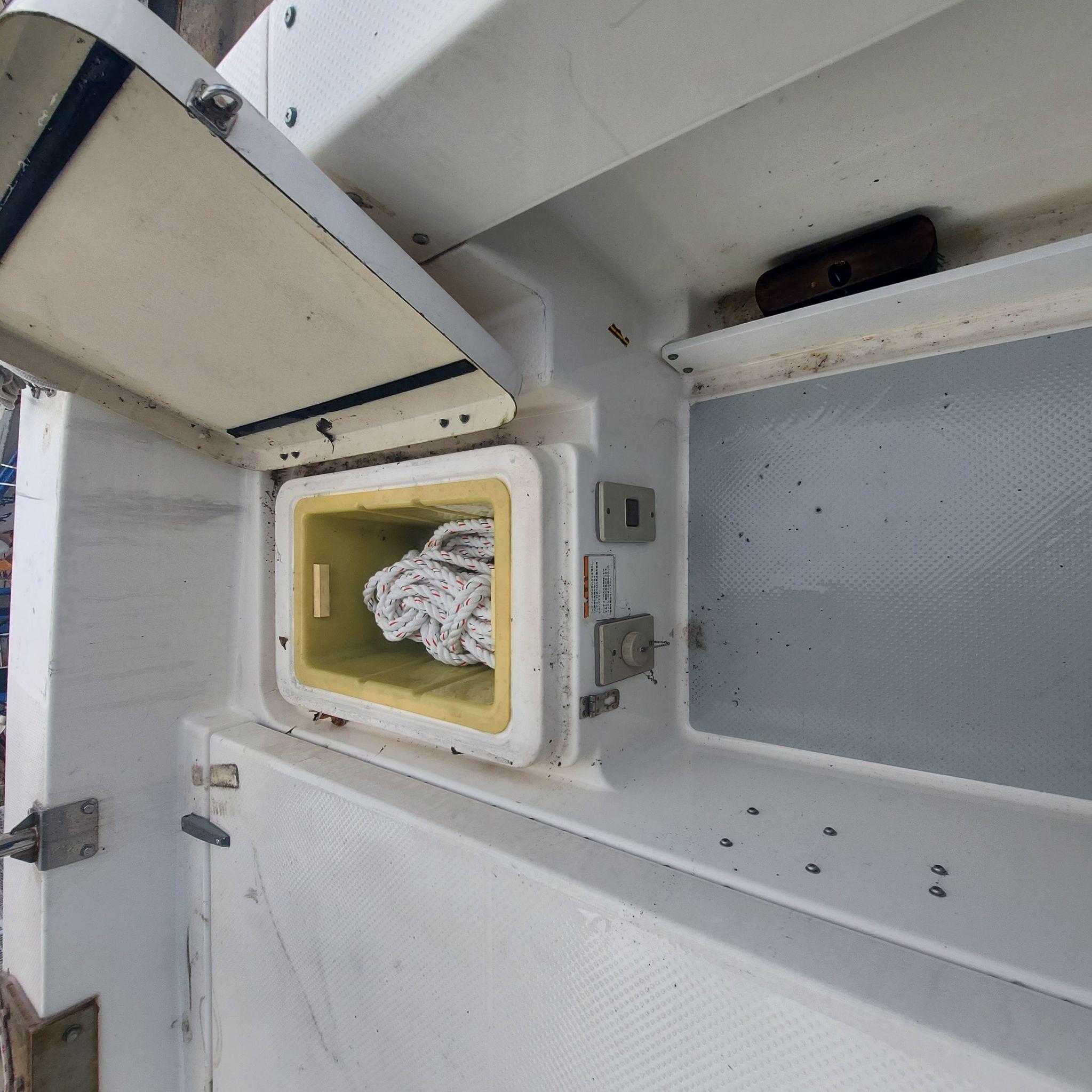 ヤマハ UF-28 中古艇・新艇情報 SKY MARINE https://www.skymarine.jp | 中古艇検索サイト ボートワールド